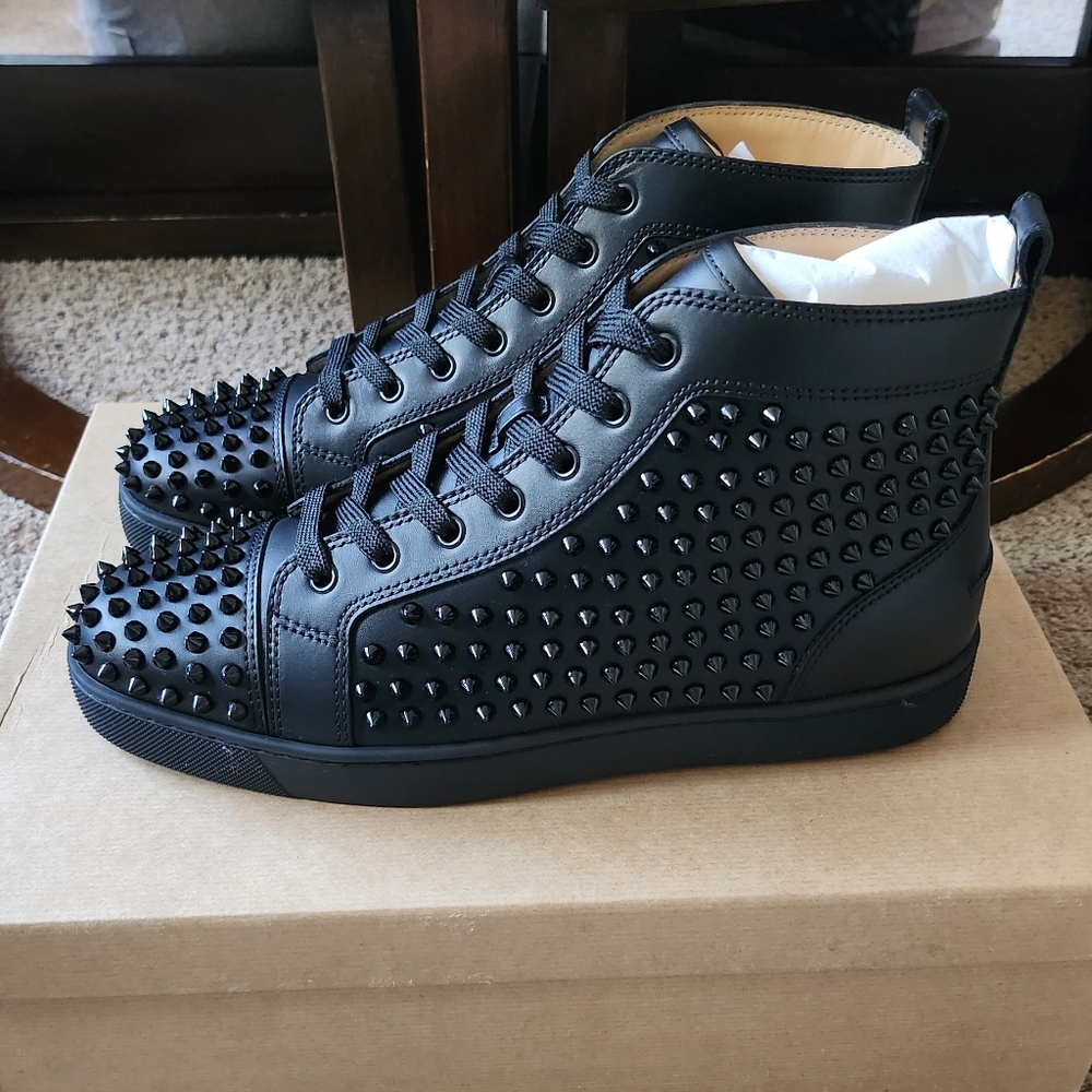 Christian Louboutin Louis Flat Leather Spikes - Gem
